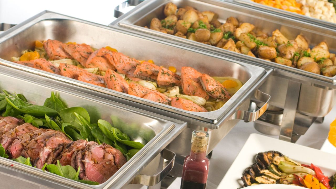 Food Service Guide: Stainless vs. Polycarbonate Pans - Comcom ...